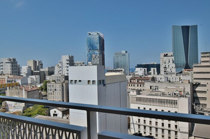 Appartement à vendre - Marseille e , Saint-Mauron - 2 pièces - 1 chambre