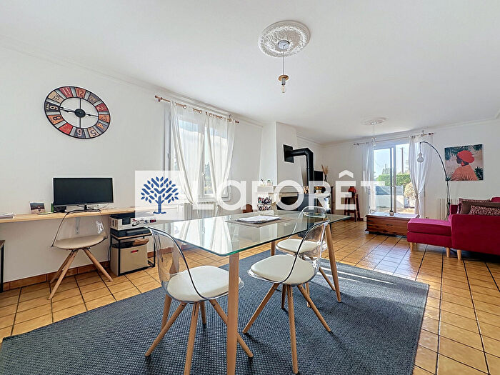 Saint-André-sur-Sèvre : Maison 5 pièces à vendre