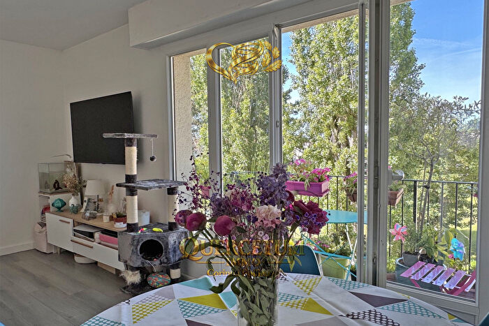 Appartement 3 pièces à vendre à Le Chesnay, Tartre