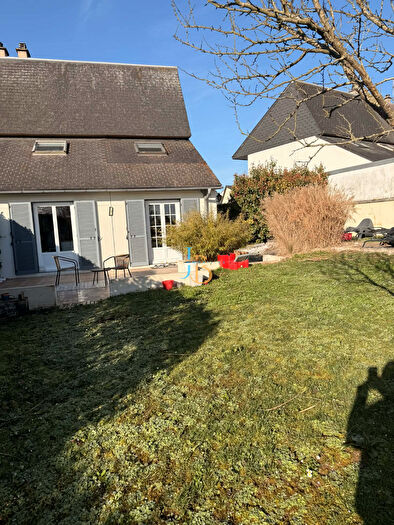 Maison à vendre - Bourges, Centre-ville, Charlet, Lahitolle, Pignoux, Sembat - 5 pièces - 4 chambres