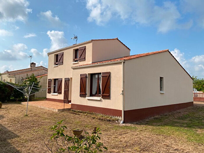 Maisons à vendre et appartements à louer - 1