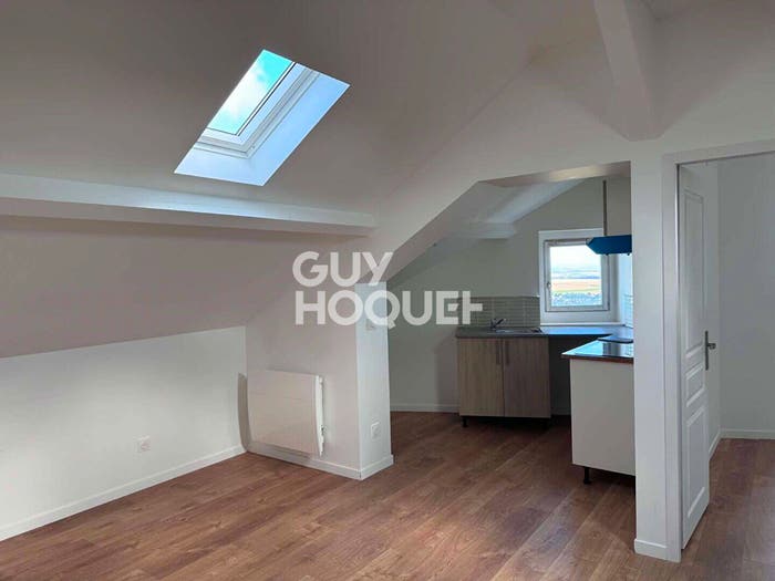 Appartement 1 pièce à louer - Plateau, Laon