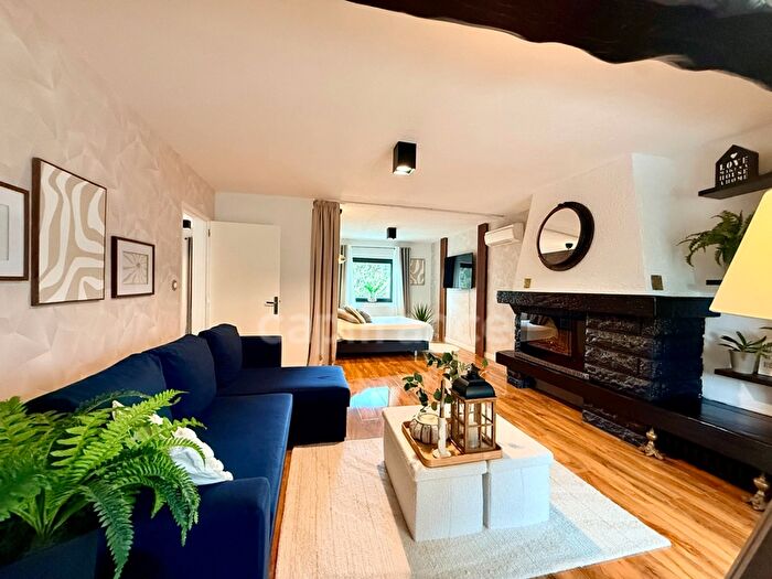 Maison à vendre - Draguignan, Pierre de la Fée, Morgay - 7 pièces - 6 chambres