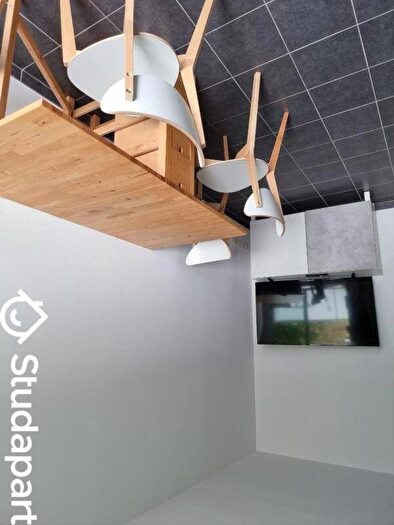 Appartement à louer - Chaufferie, Mont-Saint-Aignan - 1 pièce - 2 chambres