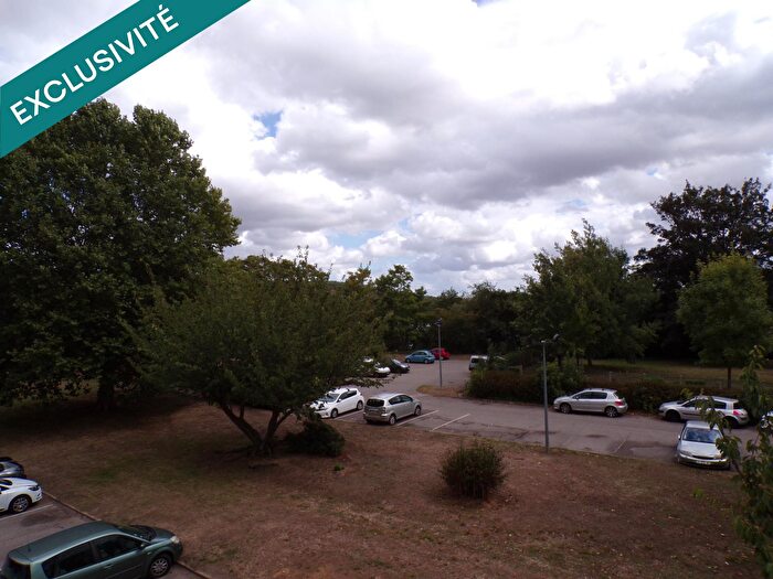 Appartement à vendre - Mantes-la-Jolie, Centre-ville - 3 pièces - 2 chambres