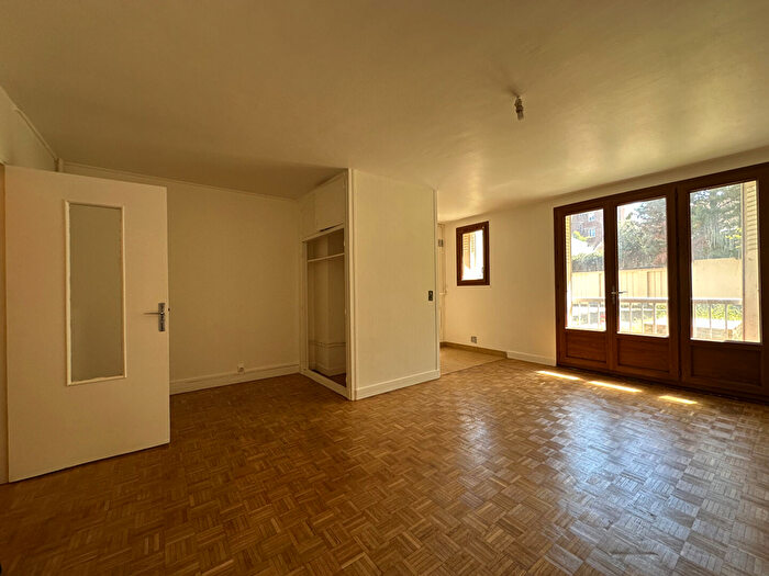 Appartement 1 pièce à vendre - Nanterre, Centre-ville