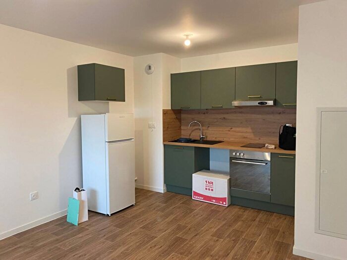 Appartement à louer - Avenue de Compiegne, Villers Cotterets - 2 pièces