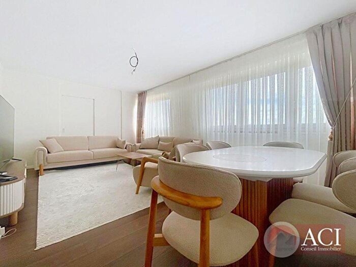 Appartement à vendre - Montmagny - 4 pièces - 3 chambres