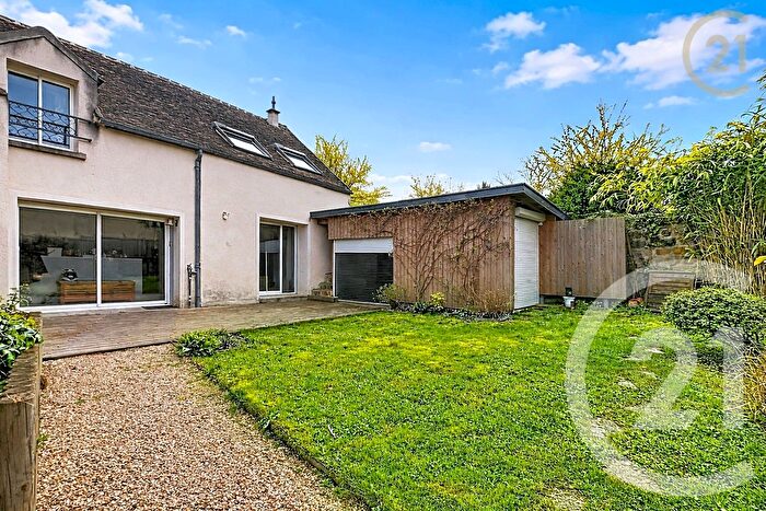 Moret-sur-Loing : Maison 4 pièces à vendre