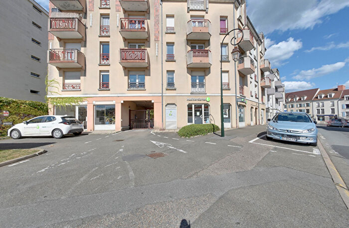 Appartement à vendre - Rambouillet, Centre-ville - 2 pièces - 1 chambre