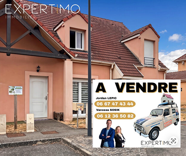 Maison 4 pièces à Breuillet, à vendre
