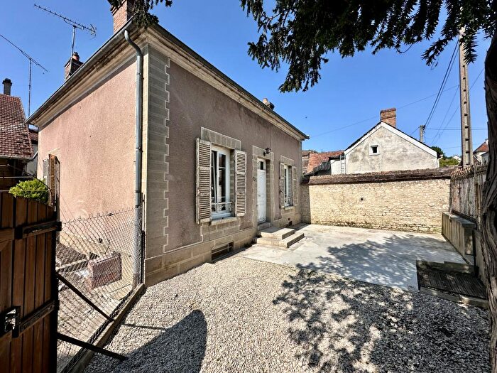 Maison à vendre - Souppes-sur-Loing - 5 pièces - 3 chambres