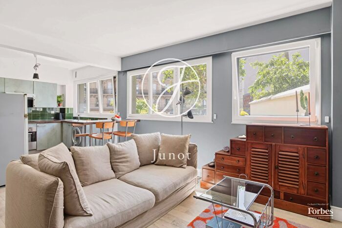 Paris 16ème, Muette-Nord, Trocadéro : Appartement 2 pièces à vendre