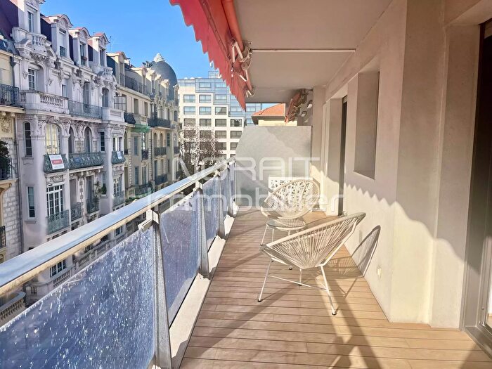 Appartement à vendre - Nice, Carré dor - 2 pièces - 1 chambre