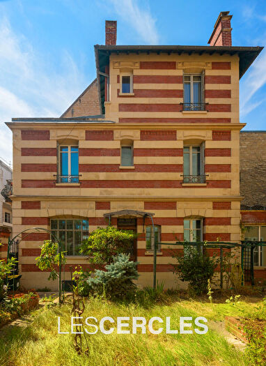 Maison 7 pièces à vendre à Le Vésinet, Coeur de Ville