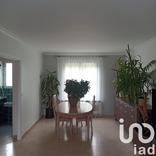 Maison à vendre - Neuilly-sur-Marne, Avenir - 5 pièces - 2 chambres