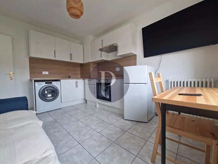 Appartement à vendre - Le Kremlin-Bicêtre, Les Coquettes, Les Plantes - 2 pièces - 1 chambre