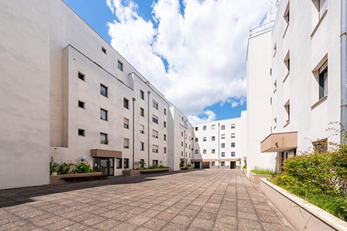 Appartement à louer - Bordeaux, Victoire, Sainte-Eulalie - 2 pièces - 1 chambre