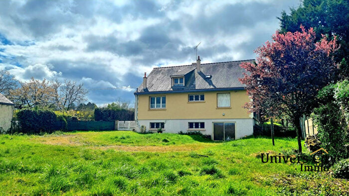 Maison à vendre - Fontevraud-lAbbaye - 6 pièces - 4 chambres