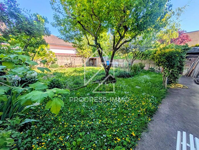 Maison à vendre - Ormesson-sur-Marne - 6 pièces - 4 chambres