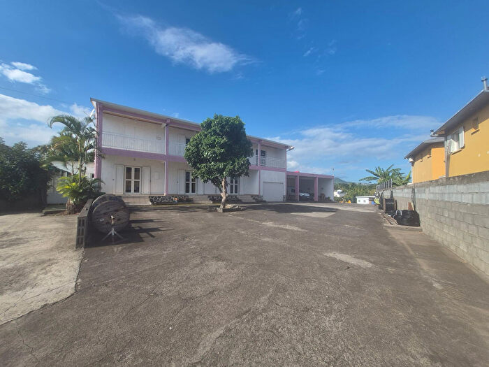 Maison 10 pièces à vendre - Saint-Pierre, La Ligne Paradis, Morière