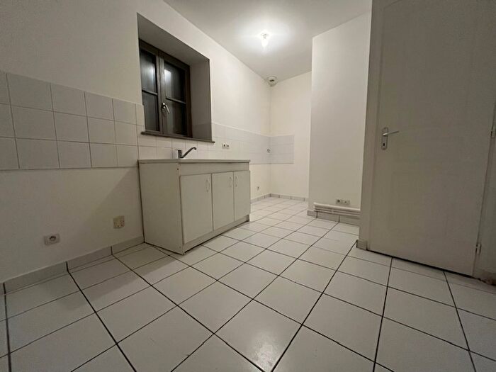 Appartement à louer - Saint-Étienne, Crêt de Roc - 4 pièces - 3 chambres