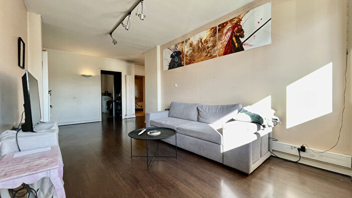 Appartement à vendre - Caluire-et-Cuire, Margnolles, Rhône - 3 pièces - 2 chambres