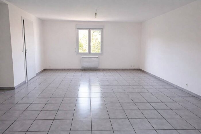 Appartement à louer - Cavaillon - 3 pièces - 2 chambres