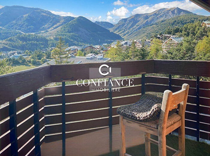 Saint-Étienne-de-Tinée : Appartement 2 pièces à vendre