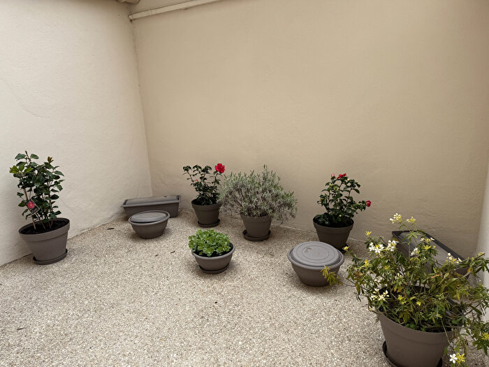 Appartement à vendre - Melun, Centre-ville - 1 pièce - 1 chambre