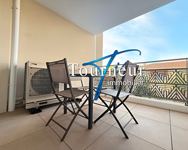 Appartement à vendre - Sanary-sur-Mer, Centre-ville, Port - 3 pièces - 2 chambres