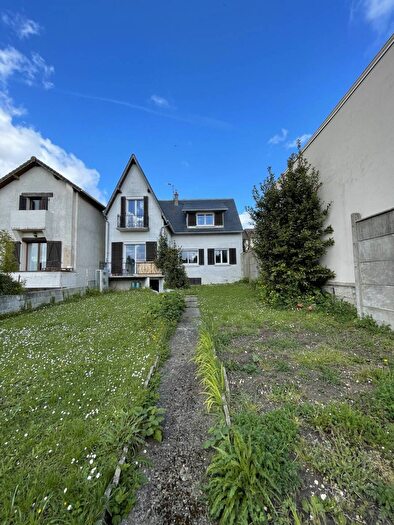 Maison à louer - Puiseux-en-France - 6 pièces - 4 chambres