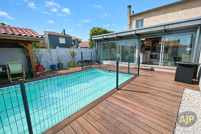 Maison 8 pièces à Mérignac, Saint-Augustin, à vendre