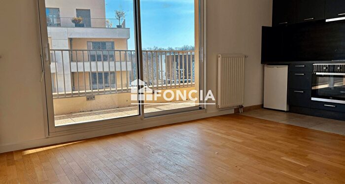 Appartement à vendre - Saint-Germain-en-Laye, Hennemont - 2 pièces - 1 chambre