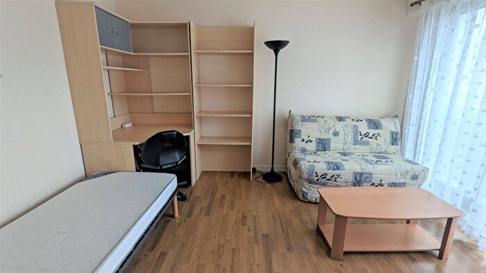 Appartement à louer - Bourges - 1 pièce