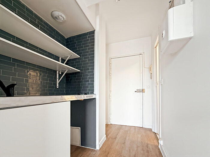 Appartement 1 pièce à Rosny-sous-Bois, Centre-ville, à vendre