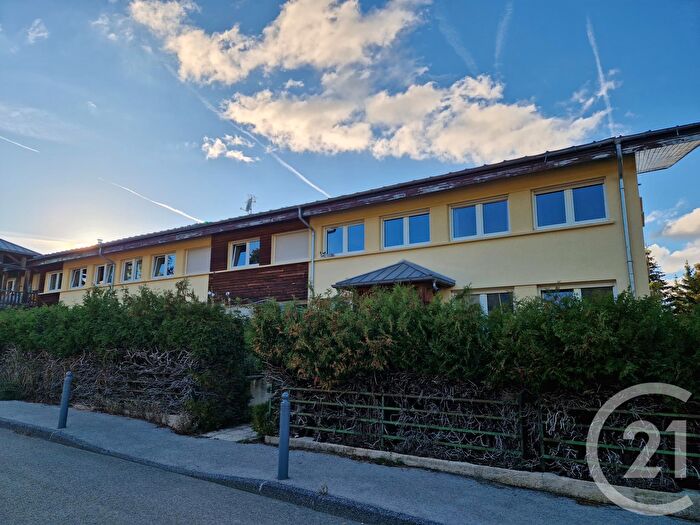 Appartement à louer - Jougne - 3 pièces - 2 chambres