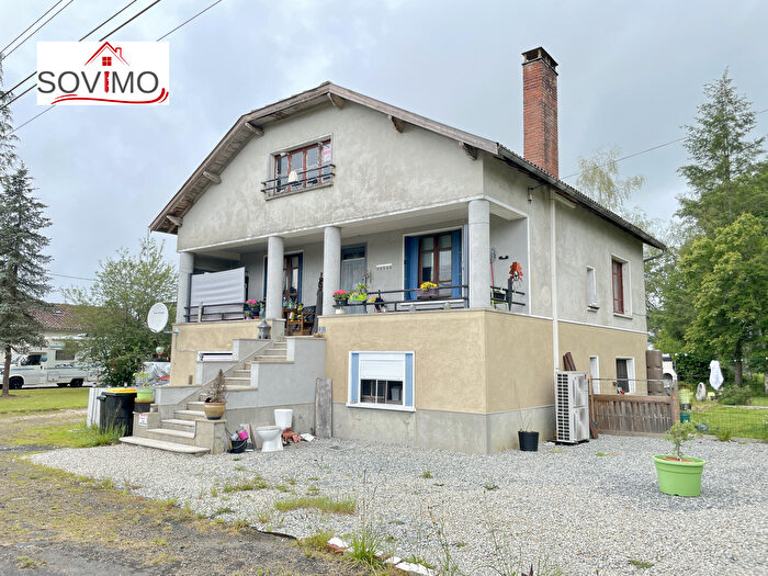 Maison 5 pièces à vendre à Brillac