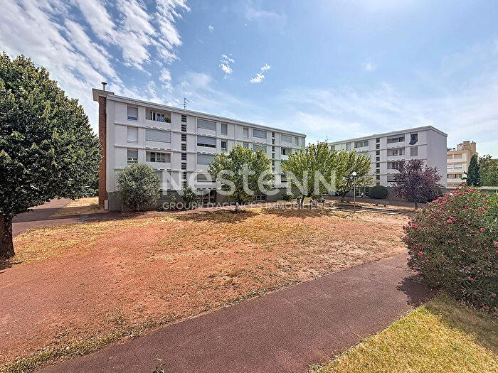 Appartement 4 pièces à louer - Bron, Le Rafour