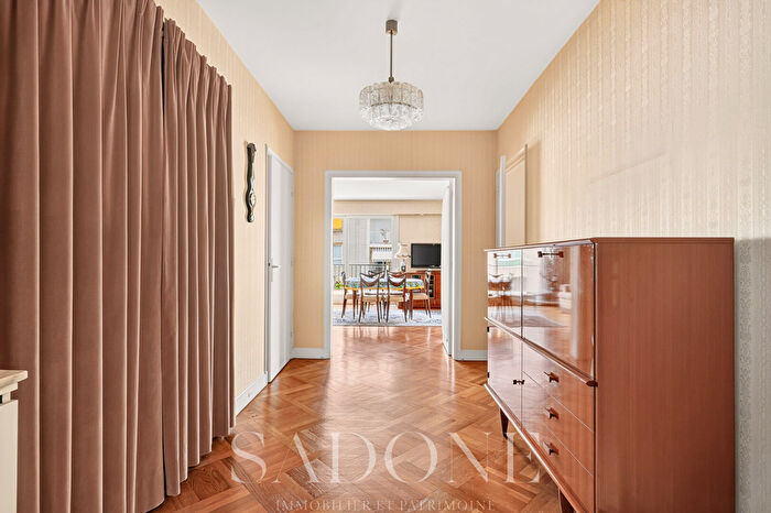 Appartement 4 pièces à Neuilly-sur-Seine, Parc de Neuilly, à vendre