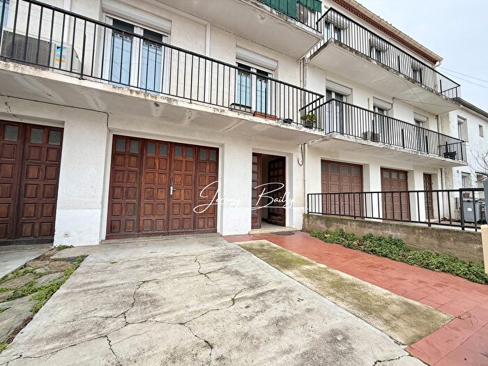 Appartement à vendre - Rivesaltes - 5 pièces - 3 chambres