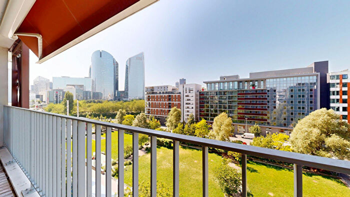 Nanterre, Parc Nord - Appartement 4 pièces à vendre