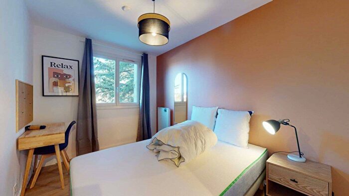 Appartement 1 pièce à Jas de Bouffan, Aix-en-Provence, à louer
