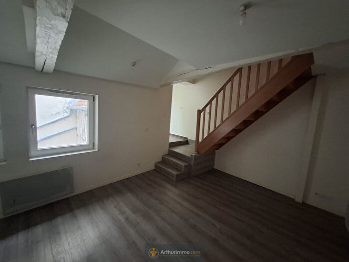 Appartement à louer - Coulommiers, Centre-ville - 1 pièce