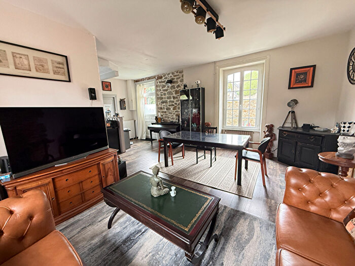 Maison 7 pièces à vendre à Dinan