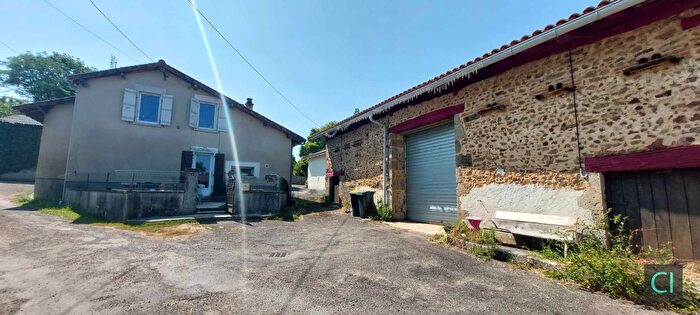 Maison à vendre - Pressignac - 5 pièces - 3 chambres