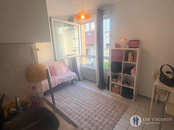 Appartement 1 pièce à Grenoble, Gare, à vendre