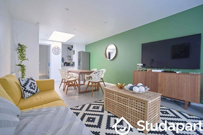 Appartement à louer - Lille - 1 pièce - 1 chambre