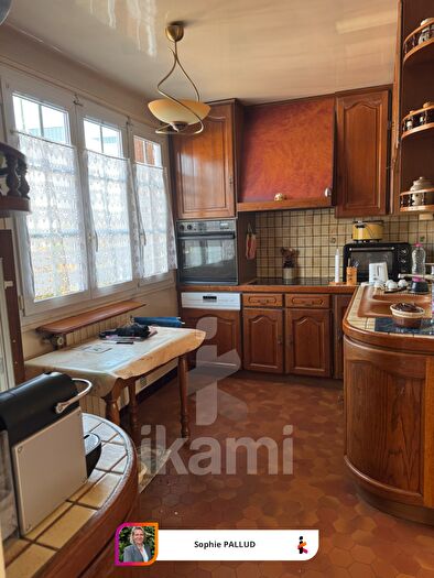 Maison à vendre - Aulnay-sous-Bois, Mairie, Paul Bert - 5 pièces - 3 chambres