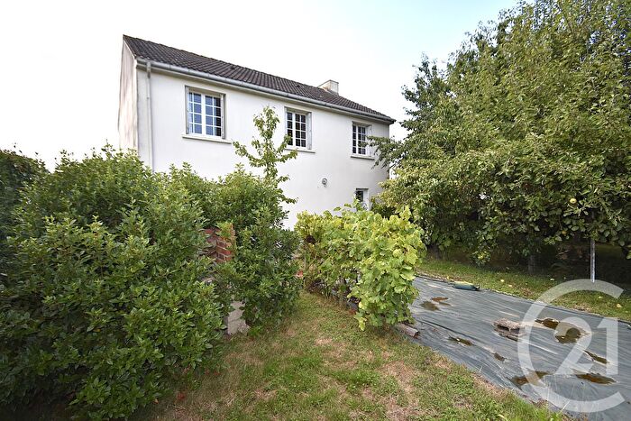 Maison 6 pièces à Bazougers, à vendre
